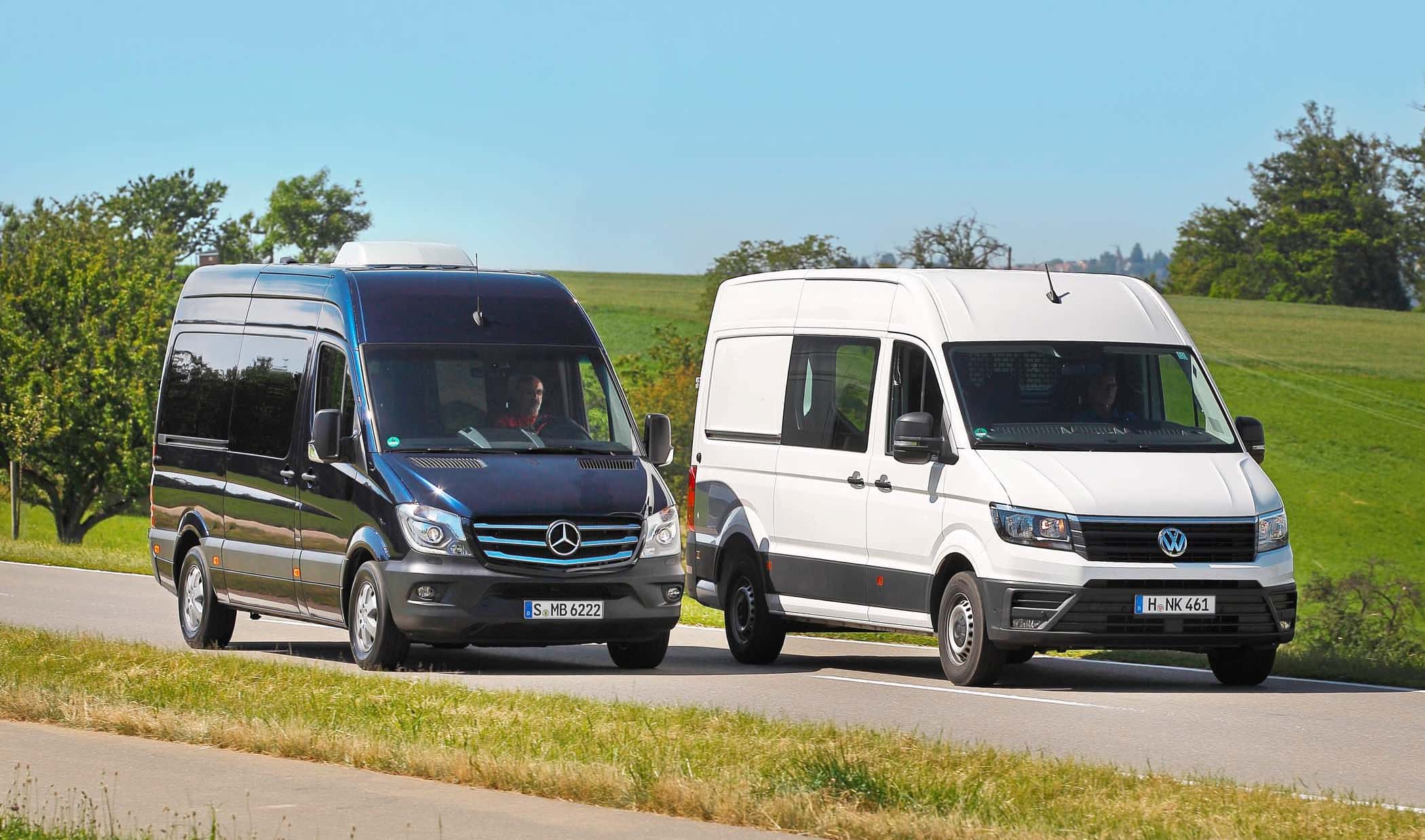 Vergleichstest Basisfahrzeuge: Sprinter vs. Crafter