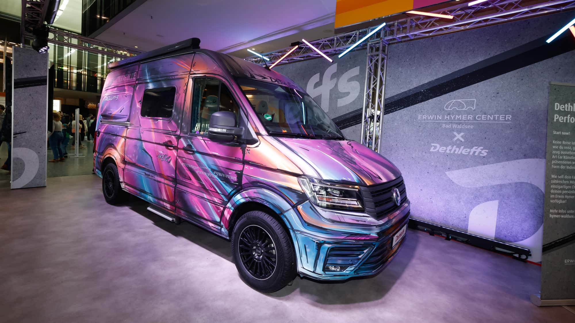 9 kuriose Wohnmobile und Wohnwagen auf der CMT 2025